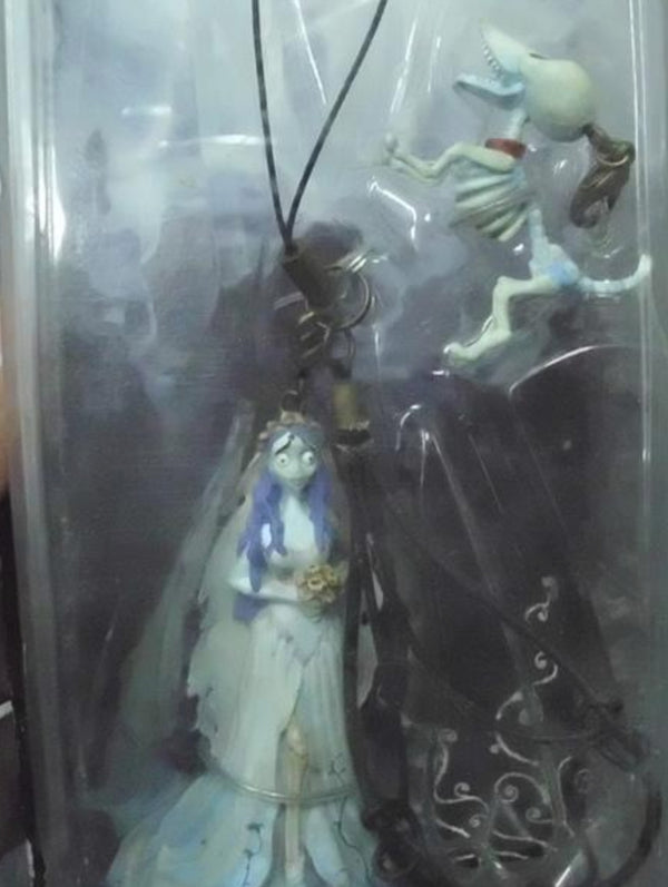 McFarlane Toys Tim Burton's Corpse Bride Key Chain Emily & Scraps Ver ...