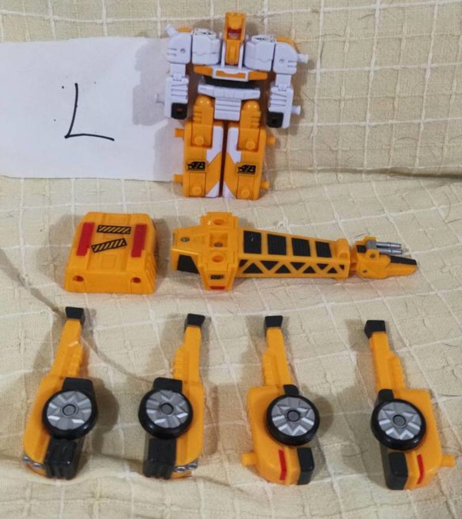 Bandai Machine Robo Mugenbine Mugen Gattai Build Giraffe Action Figure – Lavits Figure